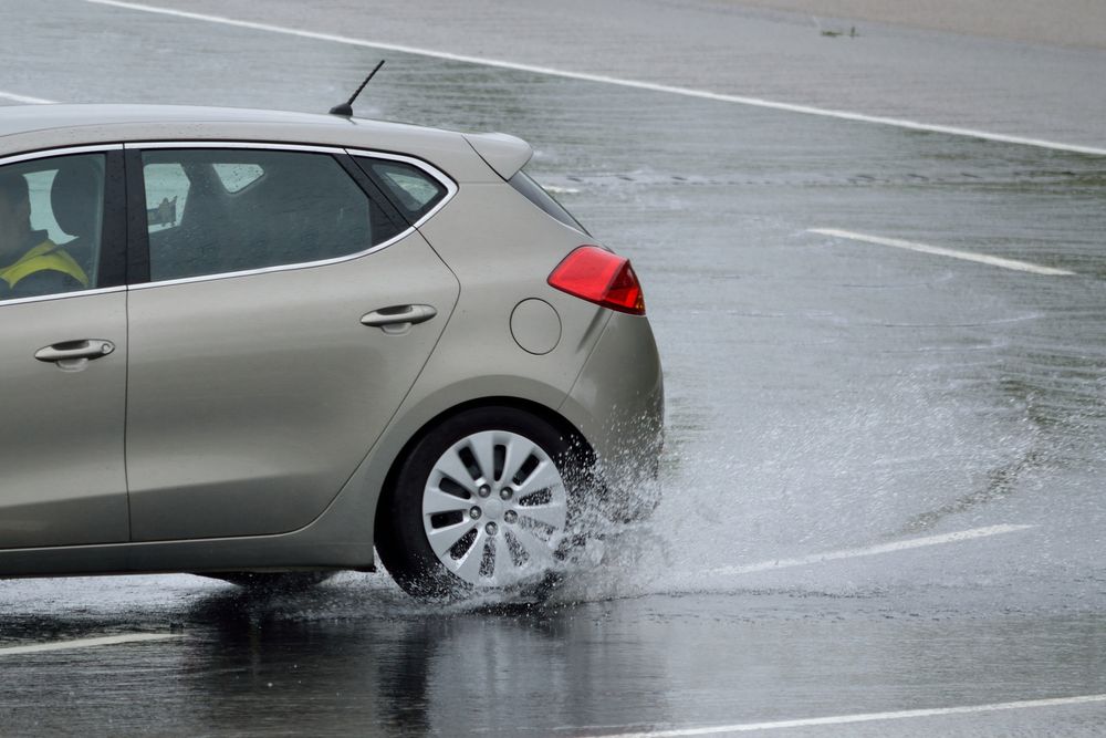 What Is Hydroplaning, And How Do You Avoid It?